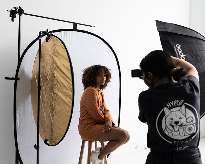 Collapsible Pop-up Backdrop and Reflector Stand with Peg Kit - Bundle