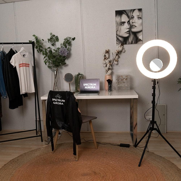 Order Ring Light With Stand Accessories Online | Spectrum
