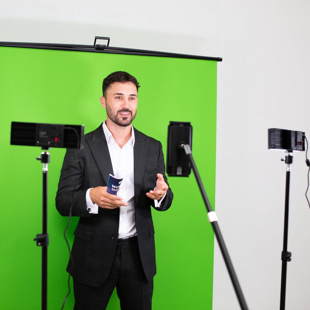 'Live Stream Master' Pull Up Chroma Key Green Screen Backdrop for Vide