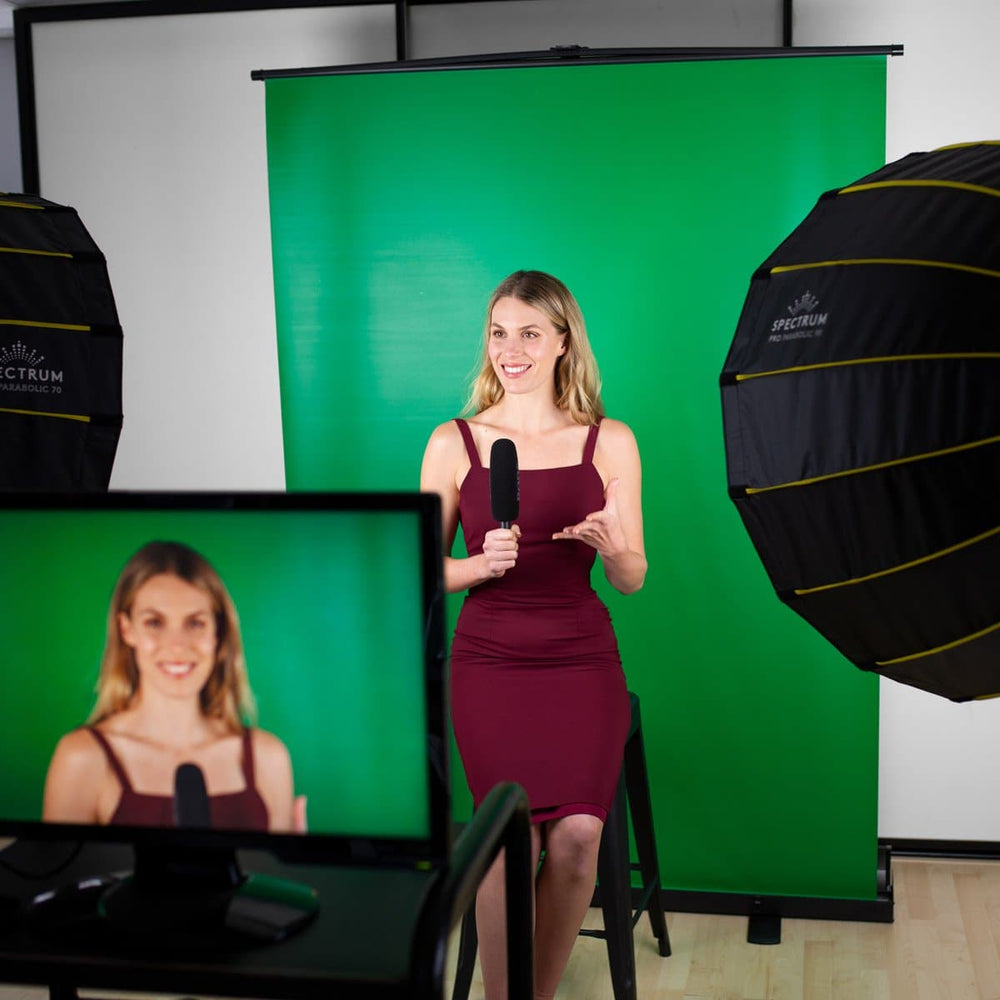 'Live Stream Master' Pull Up Chroma Key Green Screen Backdrop for Vide