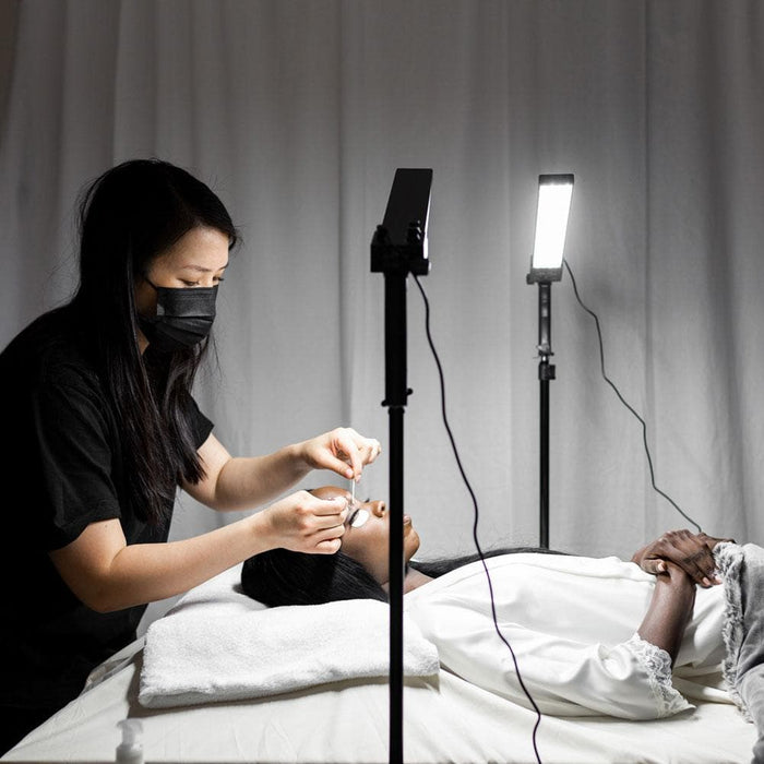 Lighting Solutions for Dental Professionals: Finding the Ideal Light f