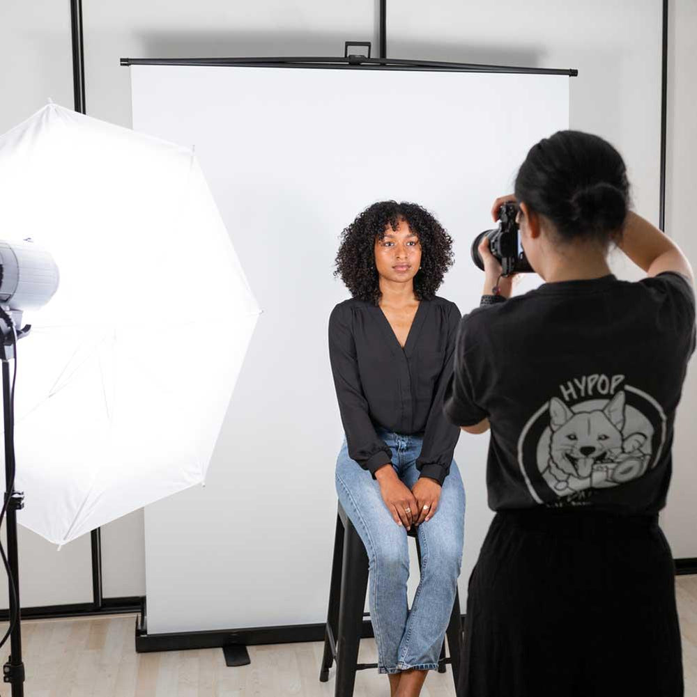 'Vlogger/Passport Master' Pull Up White Backdrop for Photography (148c