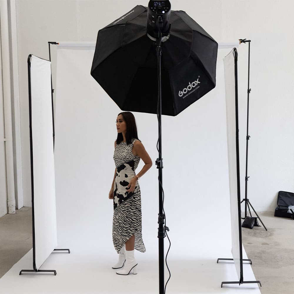 Spectrum 'Xpress V-Flat' Black/White Portable Backdrop (Pair)